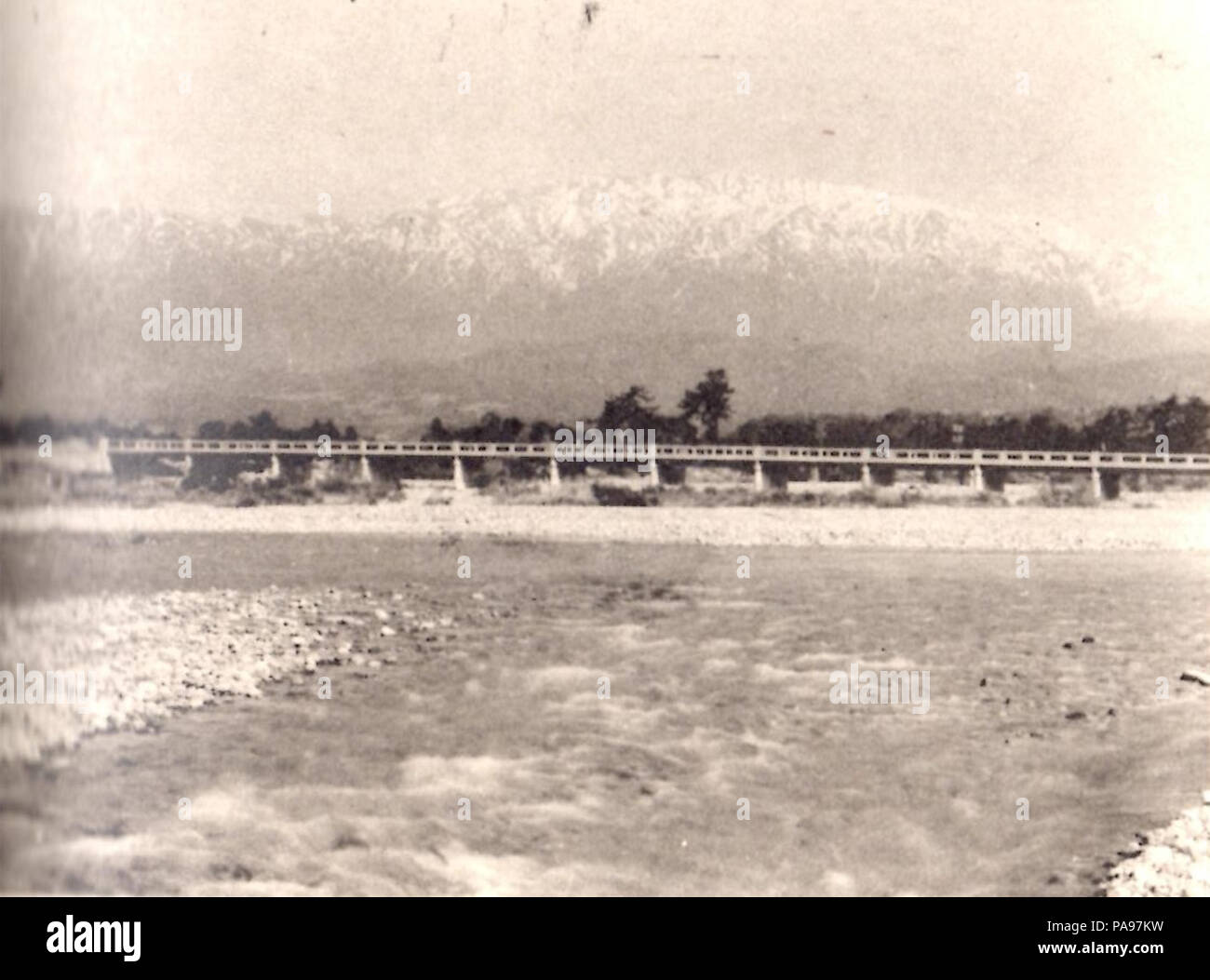 Bridge 146 hi-res stock photography and images - Alamy