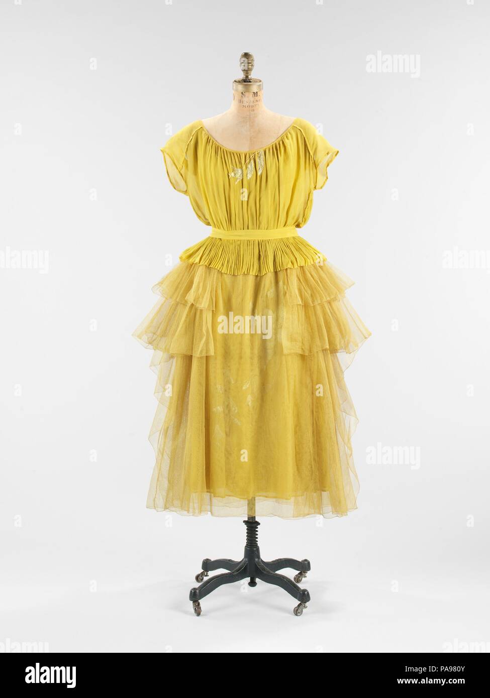 Evening dress. Culture: French. Design House: House of Lanvin (French ...