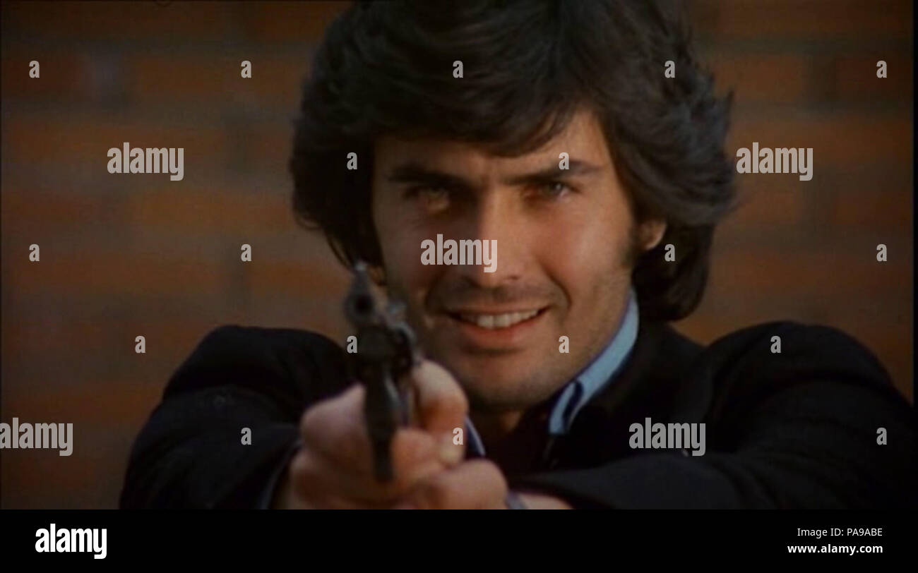 Poliziotto hi-res stock photography and images - Alamy