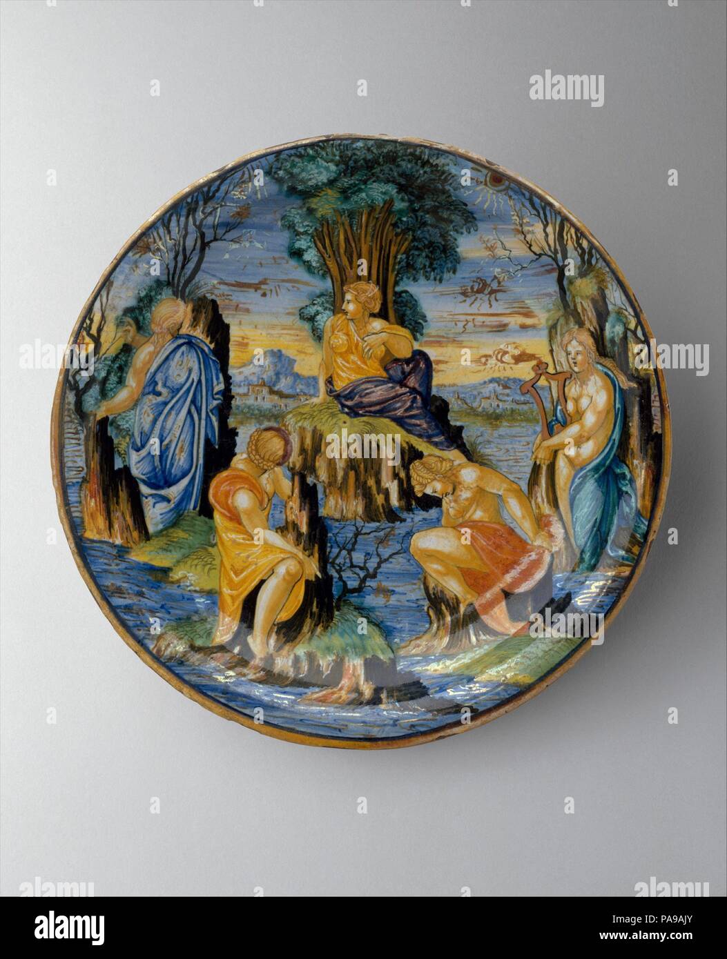 Lustered in gubbio hi-res stock photography and images - Alamy