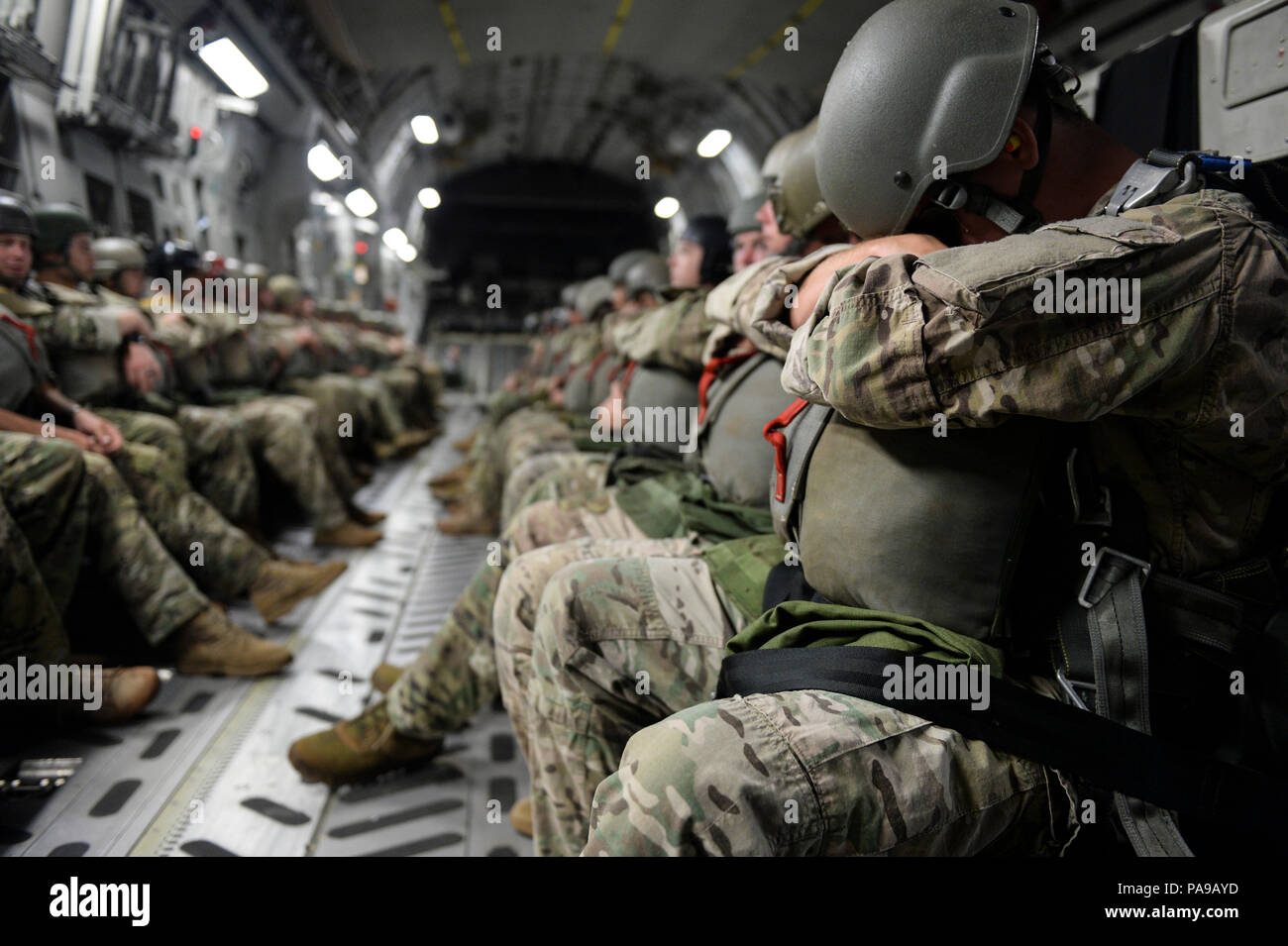 Special operations command pacific hi-res stock photography and images ...