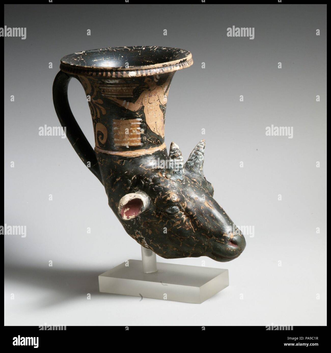 Greek rhyton hi-res stock photography and images - Alamy