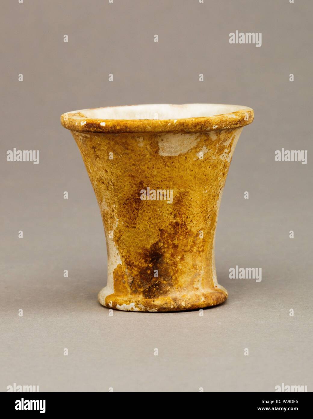 Lisht pyramid hi-res stock photography and images - Alamy