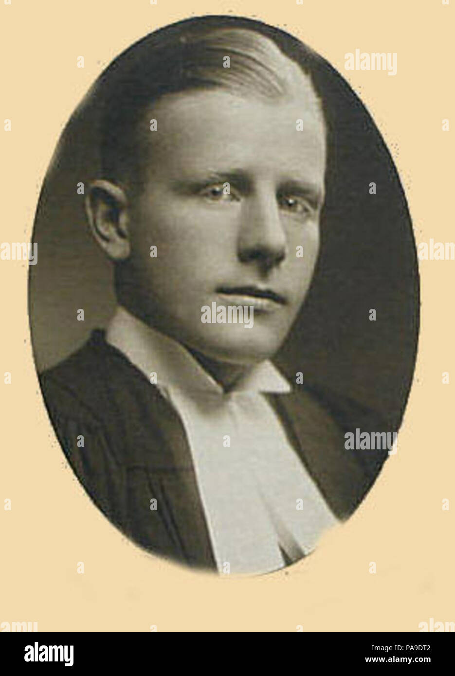 198 Photograph of Douglas Gordon Cunningham (1908-1992) (14004753091 ...