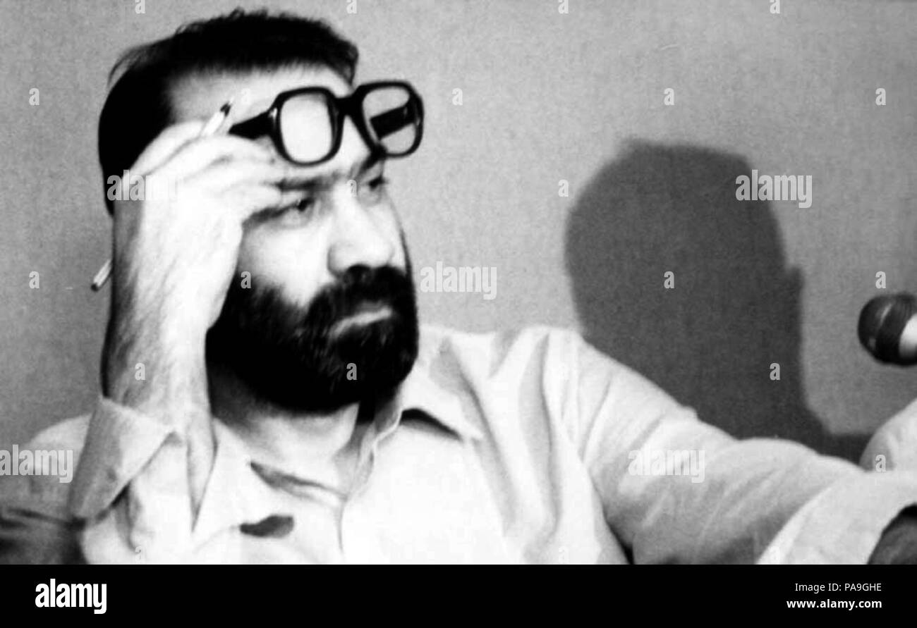 225 Sadegh Ghotbzadeh in court (01 Stock Photo - Alamy