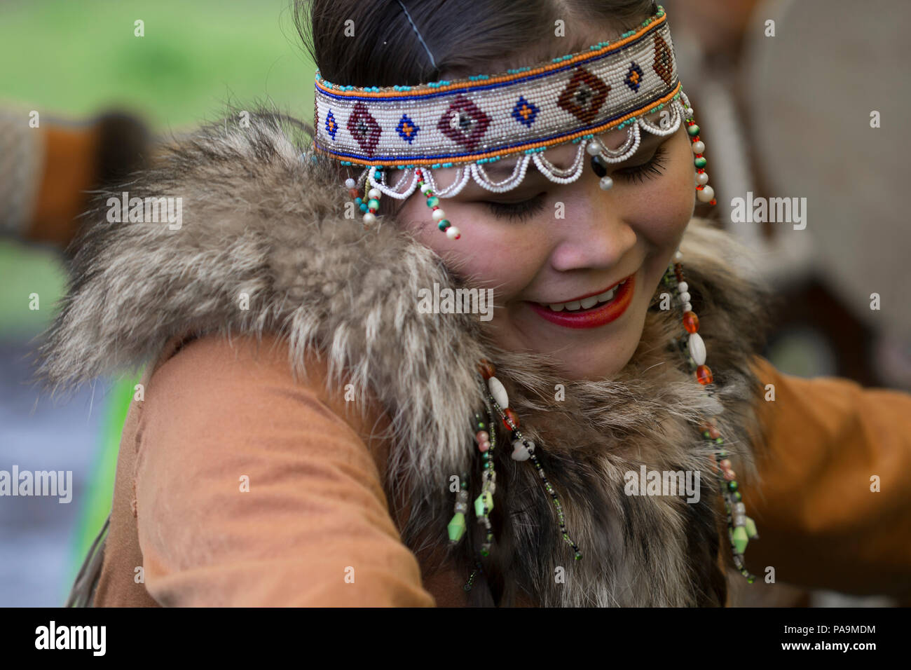 Woman in tribal costume hi-res stock photography and images - Alamy