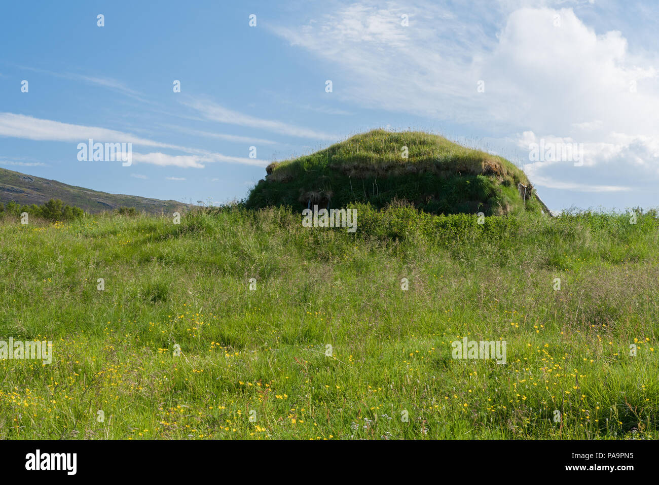 Turf hut at the Rural Museum in Smørfjord, Porsanger Stock Photo - Alamy
