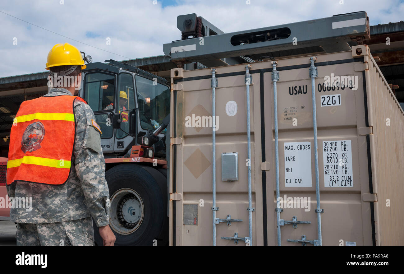 Repackage hi-res stock photography and images - Alamy