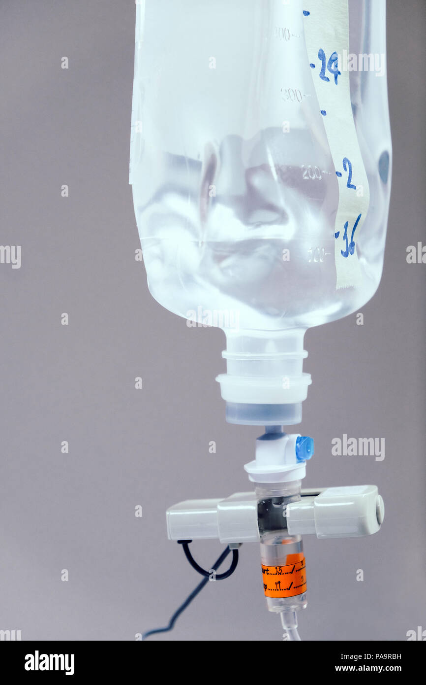 Detail of IV saline solution drip for patient in hospital Stock Photo ...