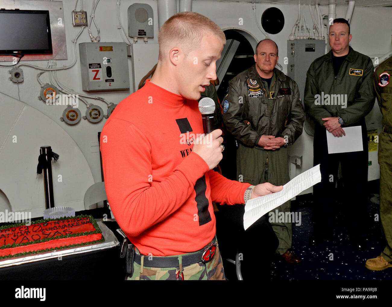 500 Sailors And Marines From B High Resolution Stock Photography and ...