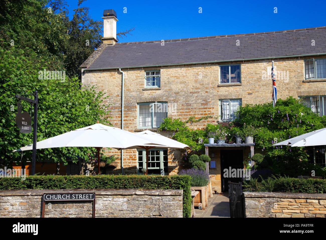 Kingham cotswolds hi-res stock photography and images - Alamy