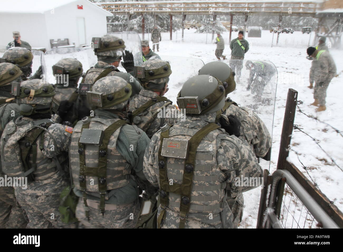 367th military police company hi-res stock photography and images - Alamy