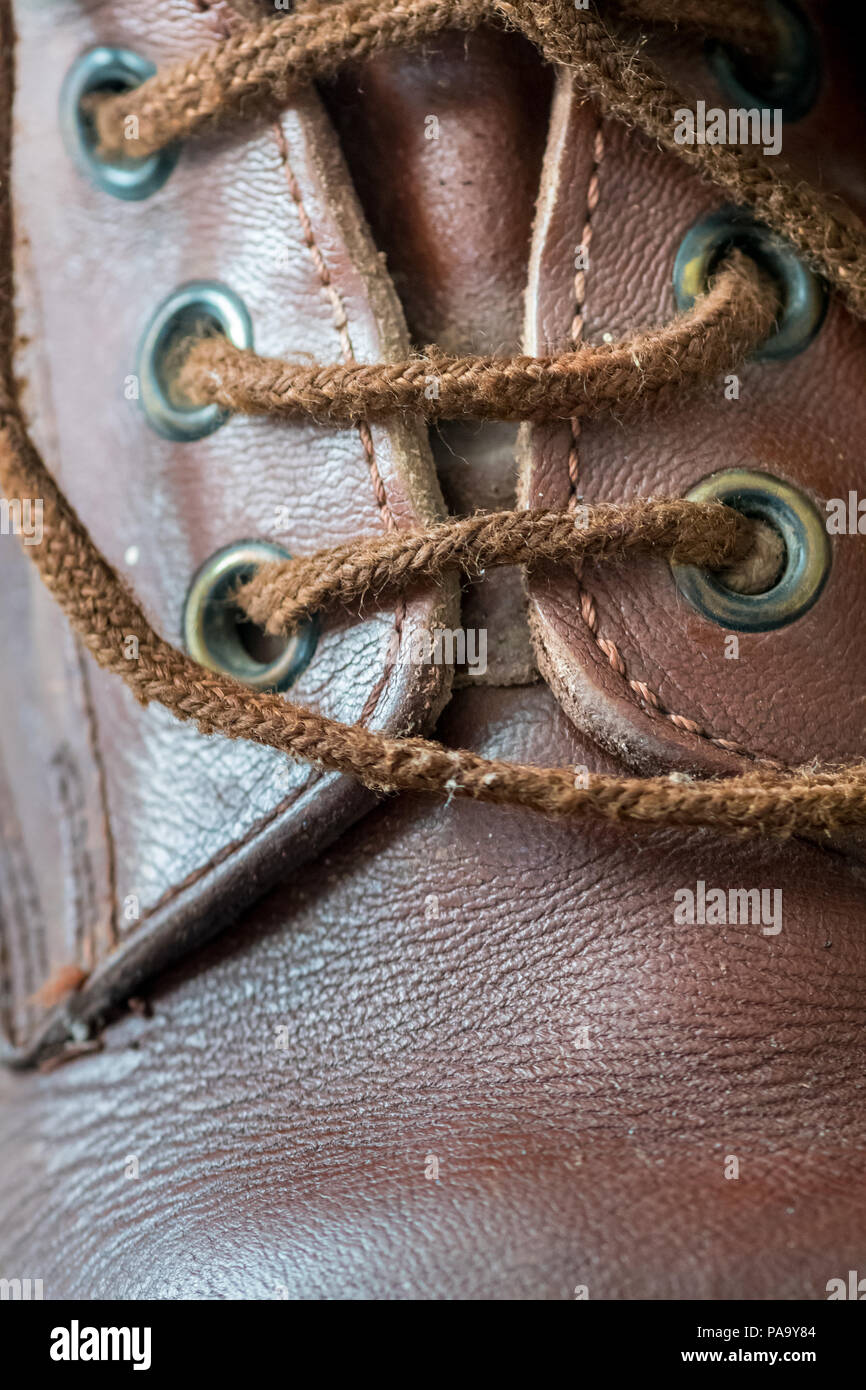 Israeli paratrooper old worn out red boots Stock Photo - Alamy