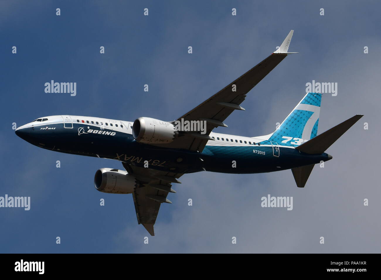 BOEING COMMERCIAL 737-MAX7 PROTOTYPE AND DEMONSTRATOR AT FARNBOROUGH ...