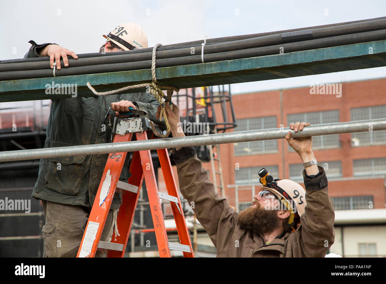 160308-N-PM506-003-- BREMERTON, Wash. (March 8, 2016) Alex Lawrence and ...