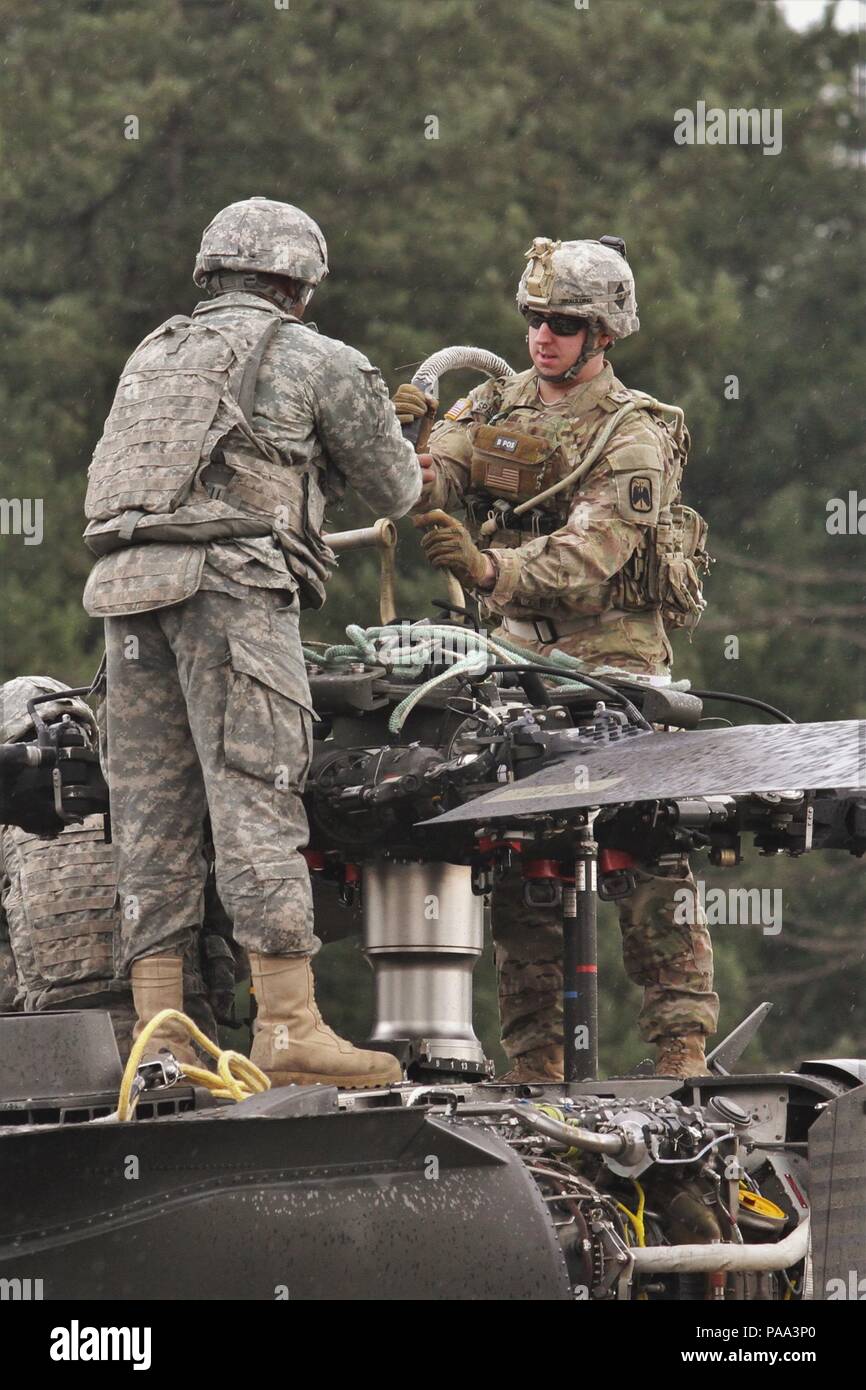 U.S. Army Soldiers assigned to 46th Aviation Support Battalion attach ...