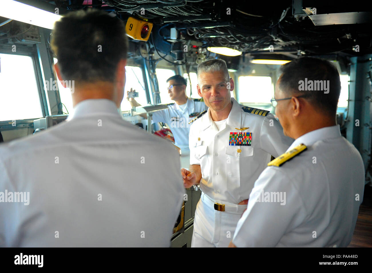 160319-N-TV402-134 SINGAPORE (March 19, 2016) - Commanding officer of ...