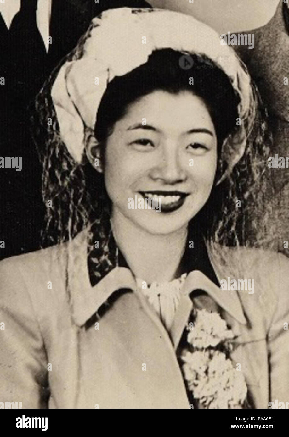 Professional physicist hi-res stock photography and images - Alamy