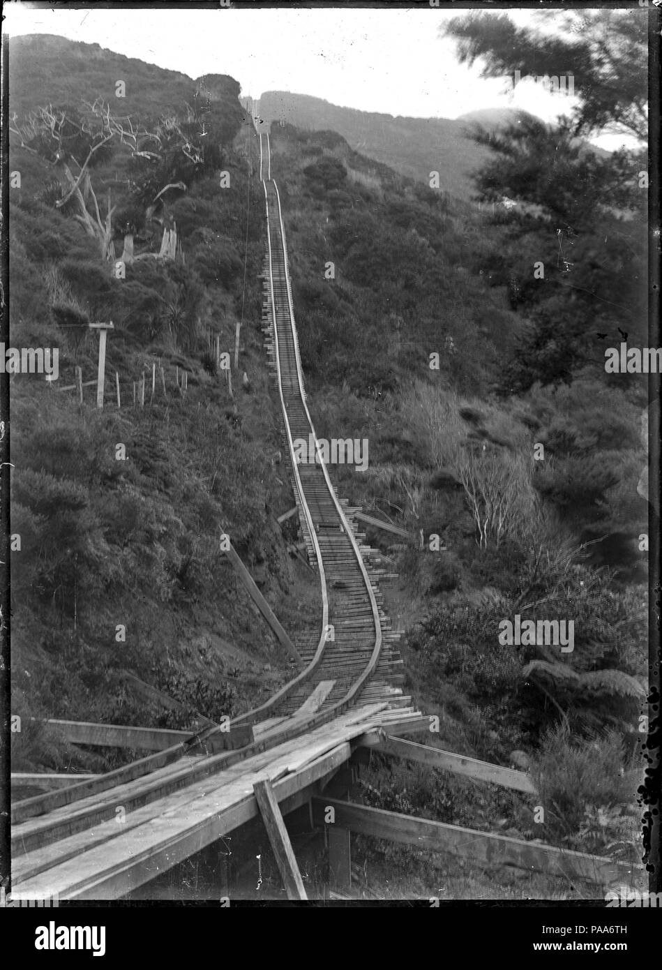 160 Logging railway at Karekare showing the Karekare Incline. ATLIB ...