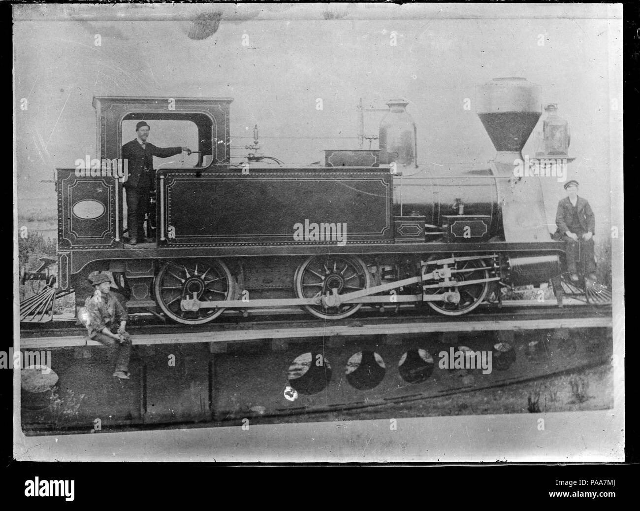 M Class Locomotive High Resolution Stock Photography and Images - Alamy