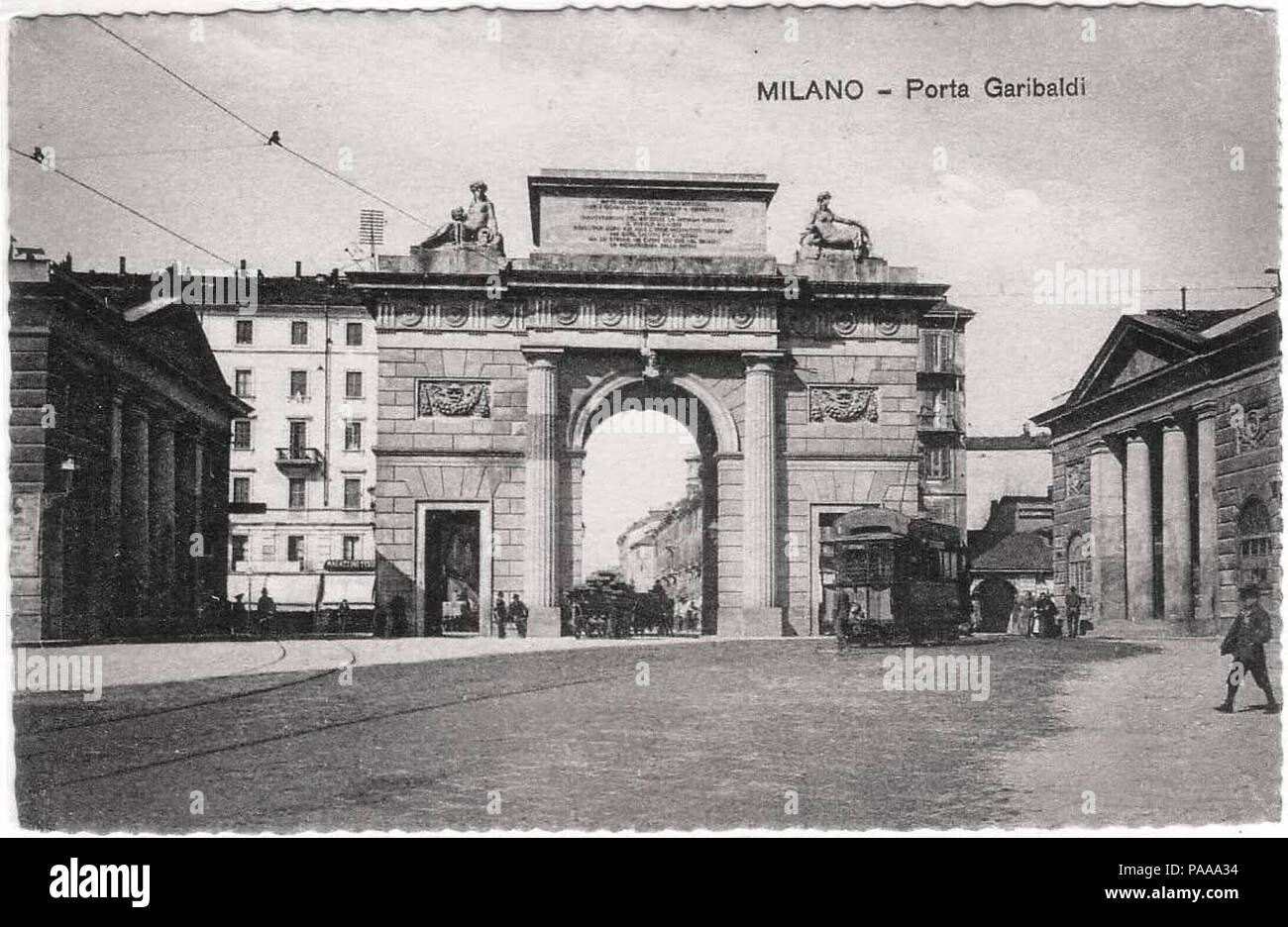 Milano porta garibaldi 02 hi-res stock photography and images - Alamy
