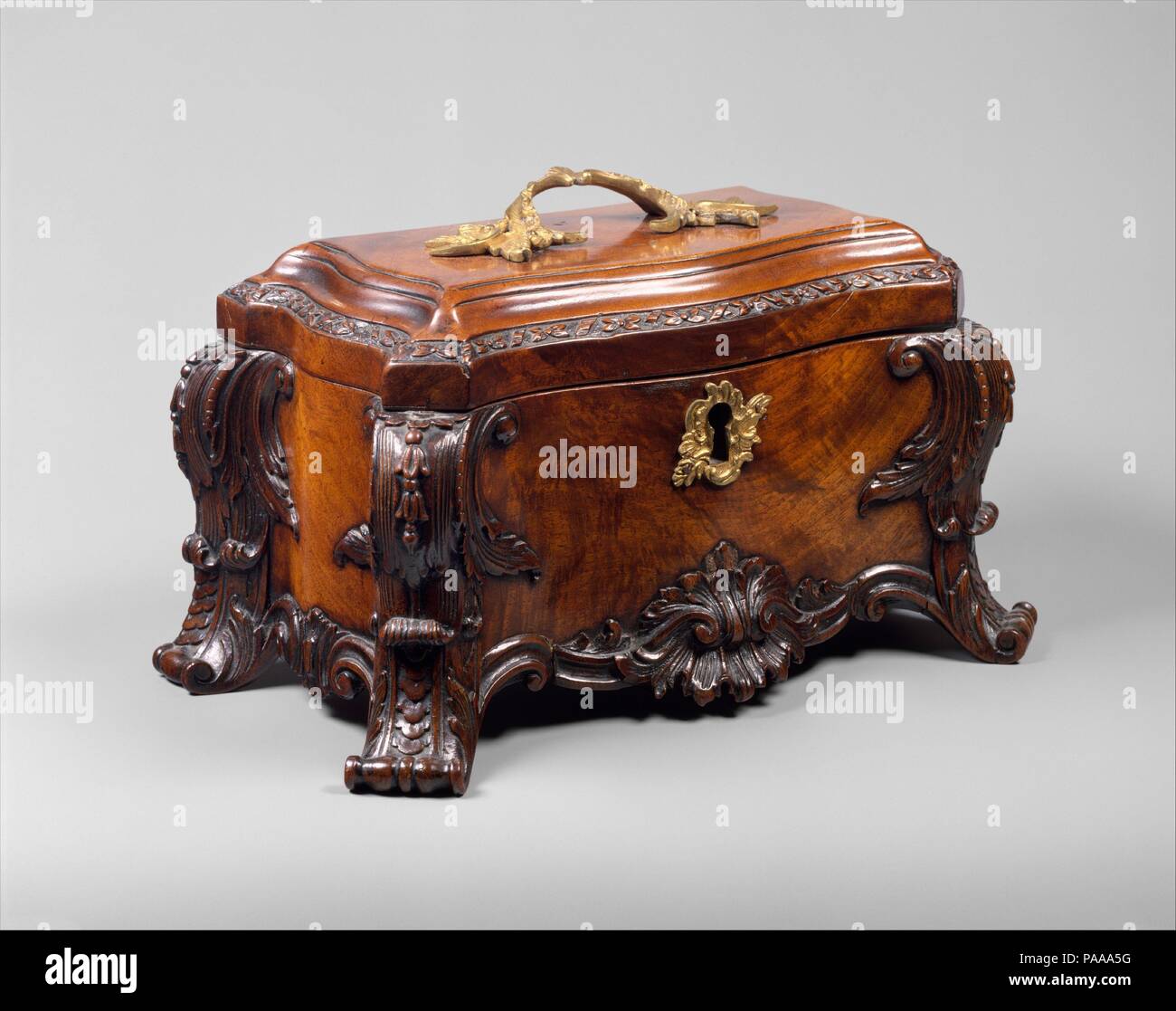 Tea chest. Culture: British. Dimensions: Overall: 6 × 11 1/2 × 6 1/2 in ...