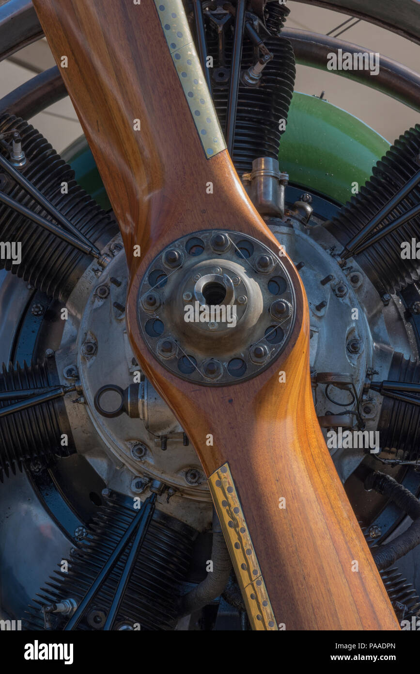 Propellor close up vintage hi-res stock photography and images - Alamy
