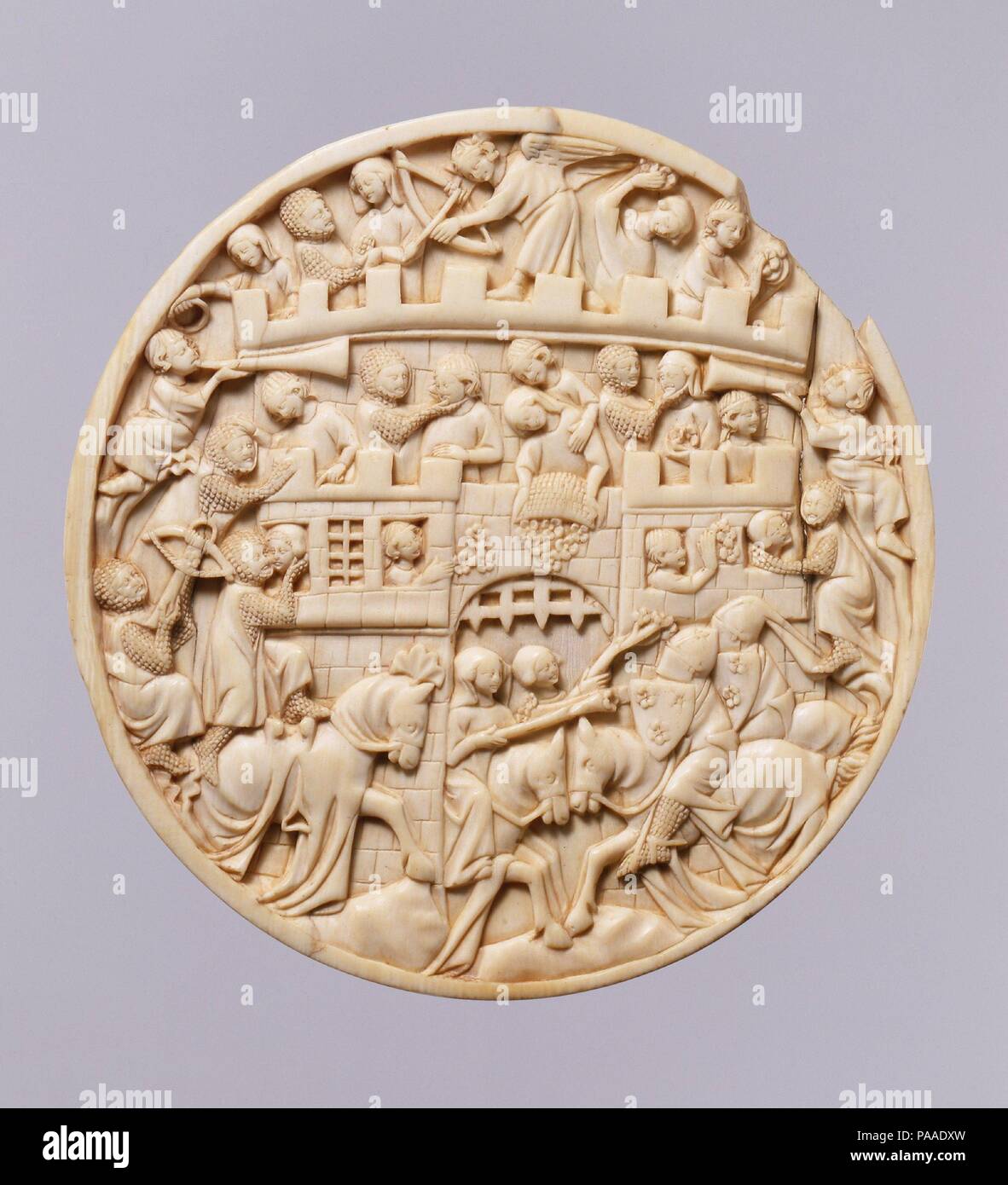 Well defended castle hi-res stock photography and images - Alamy