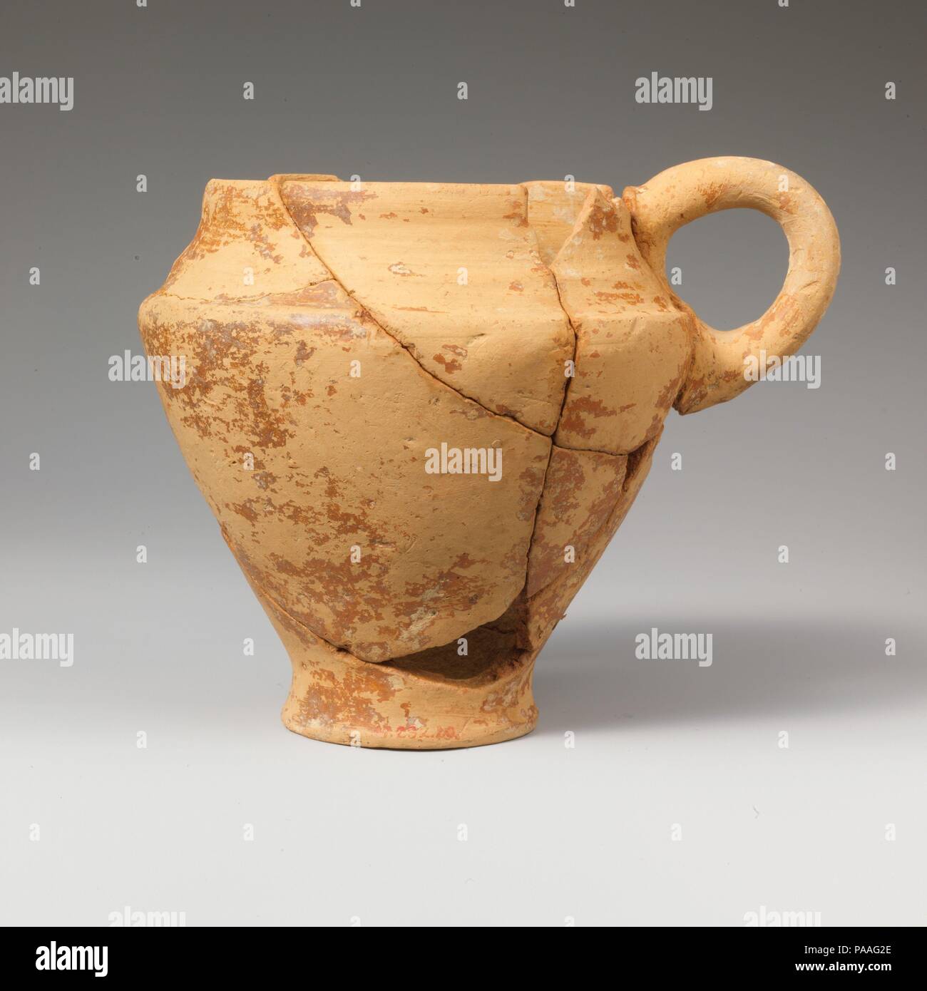 Spouted vessels hi-res stock photography and images - Alamy