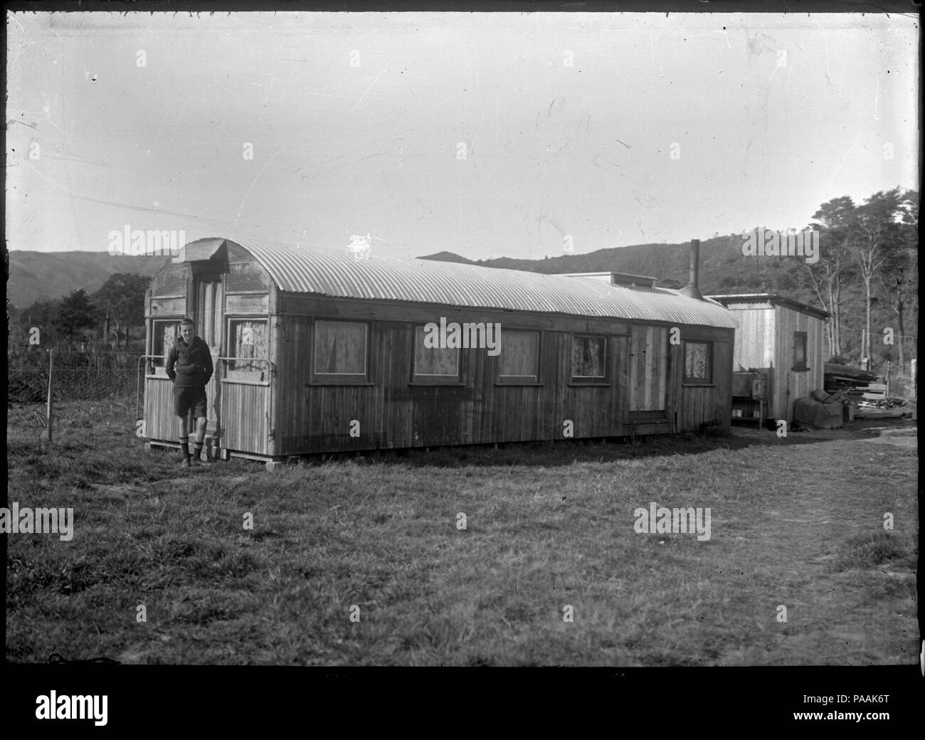 Converted railway carriage hi-res stock photography and images - Alamy