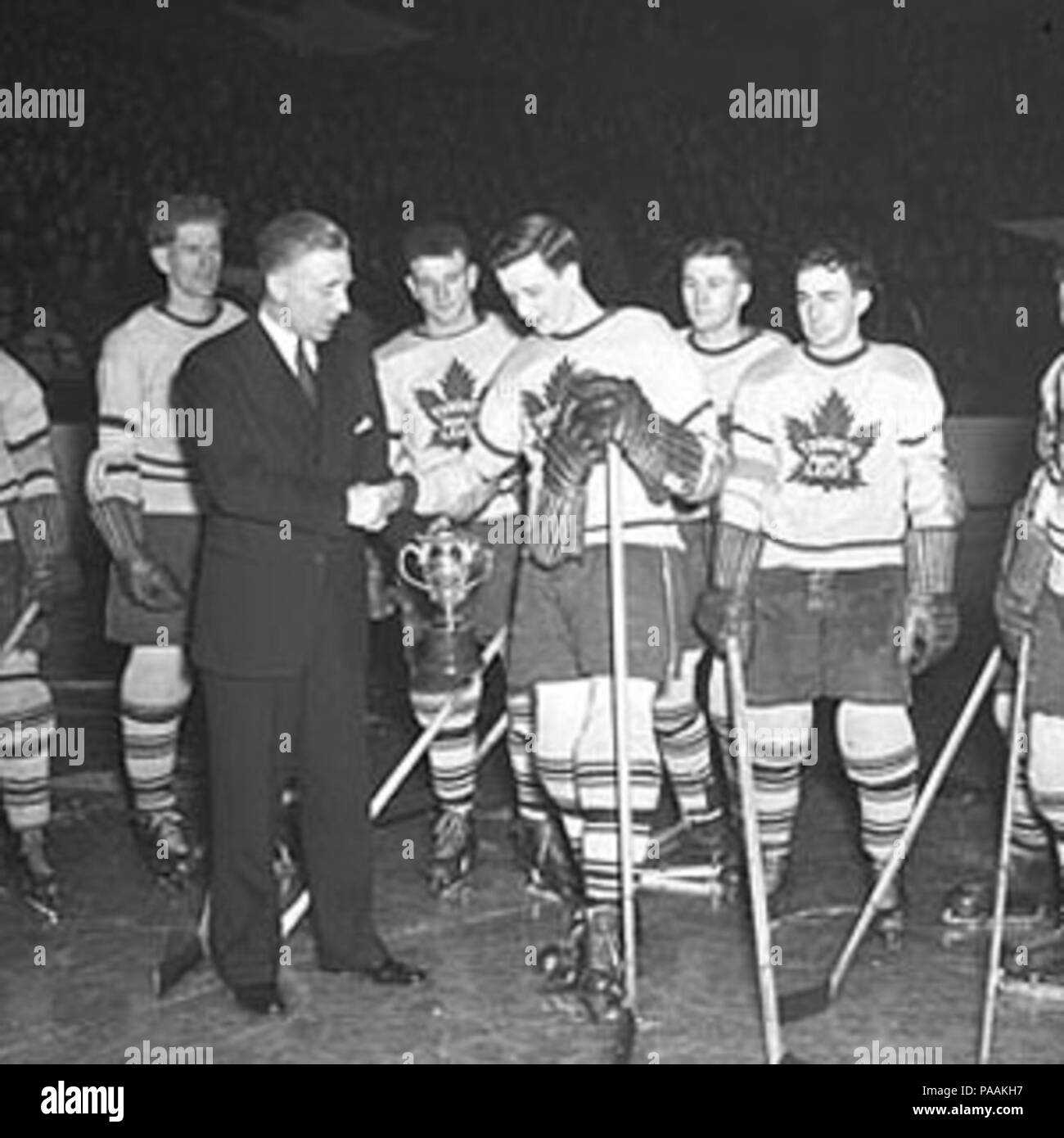 Dutton Black and White Stock Photos & Images - Alamy