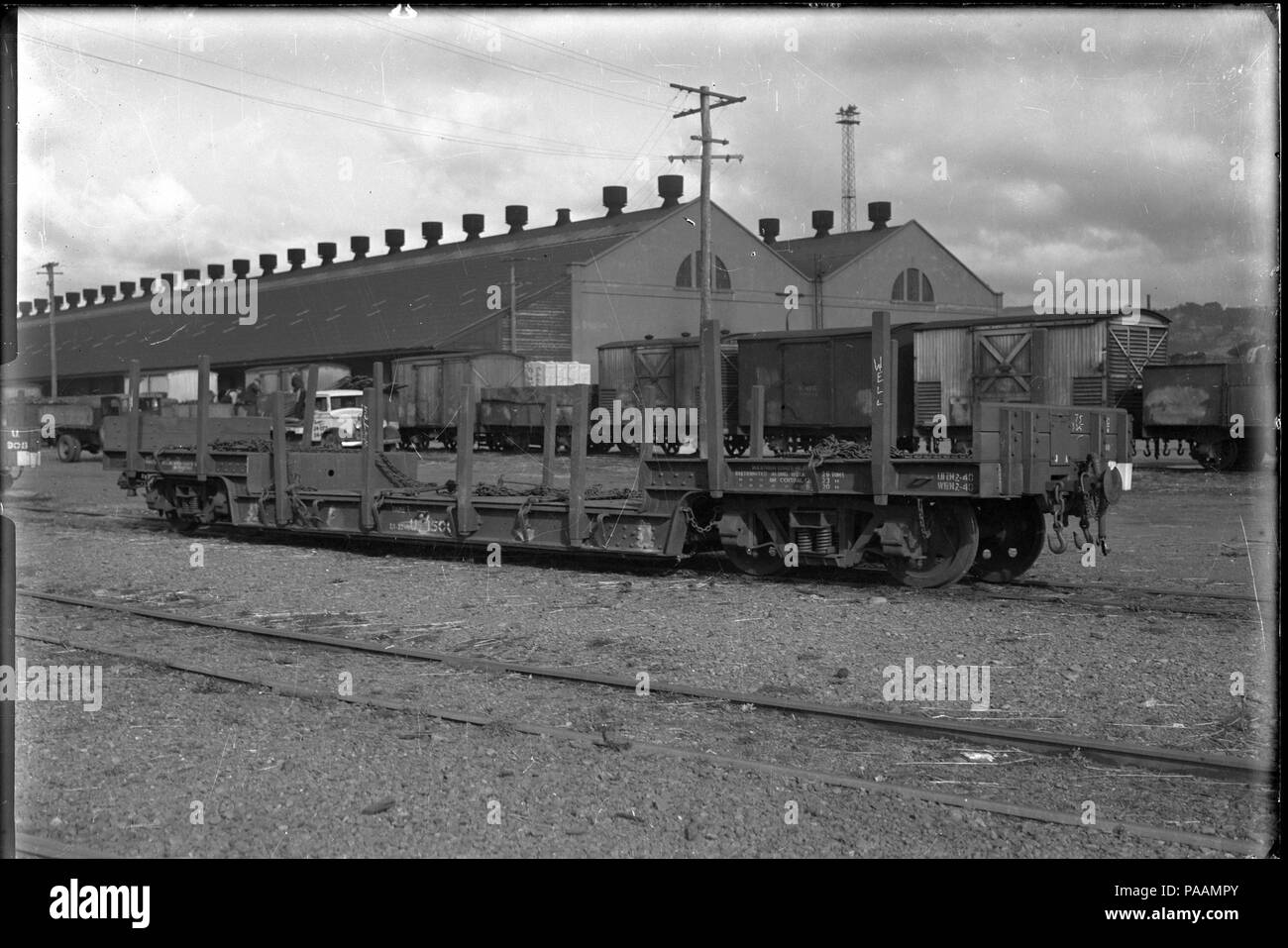 221 Rolling stock, Ud 1500 well wagon, in the railway yards at ...