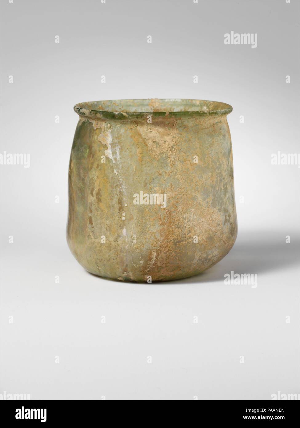 Everted Flat Rim High Resolution Stock Photography and Images - Alamy