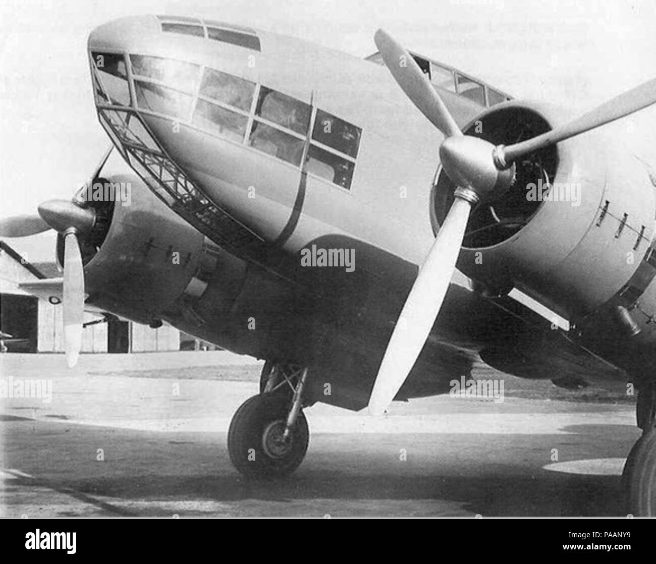 228 Savoia Marchetti SM.79 B Rumeno a Guidonia Stock Photo - Alamy