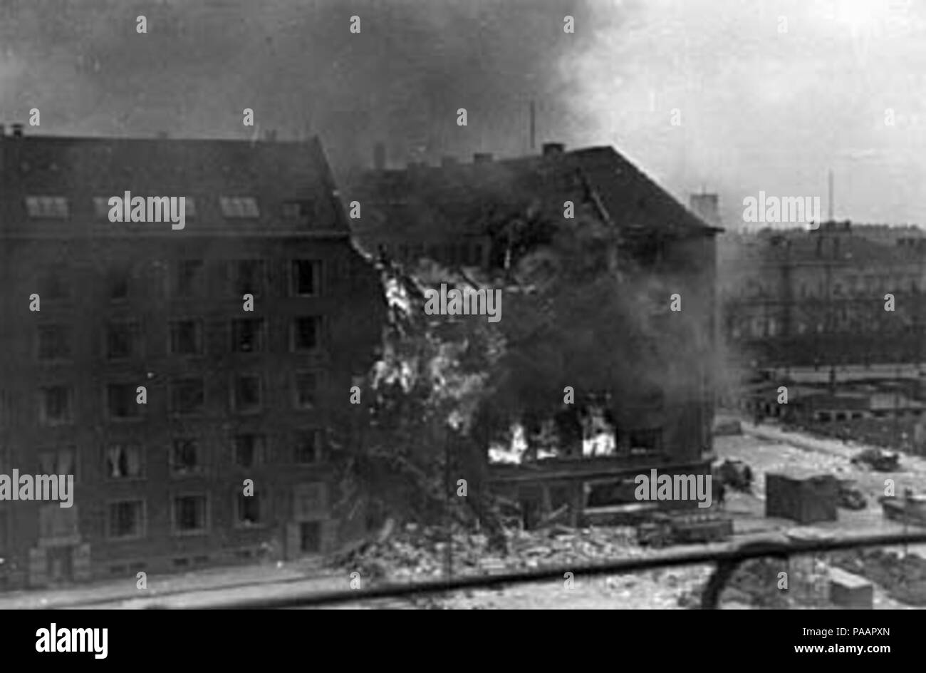 232 Shellhuset on fire Stock Photo - Alamy