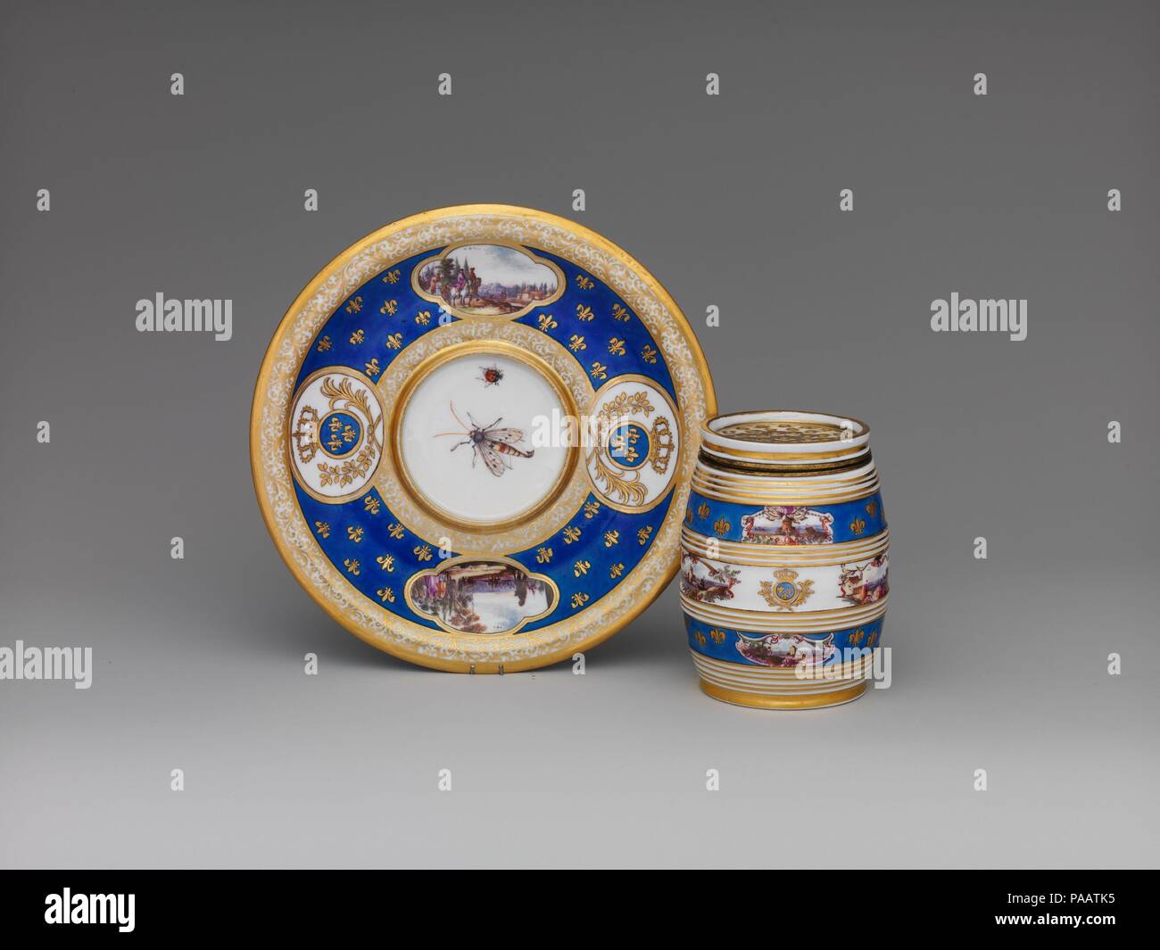 Clay ink pot hi-res stock photography and images - Alamy