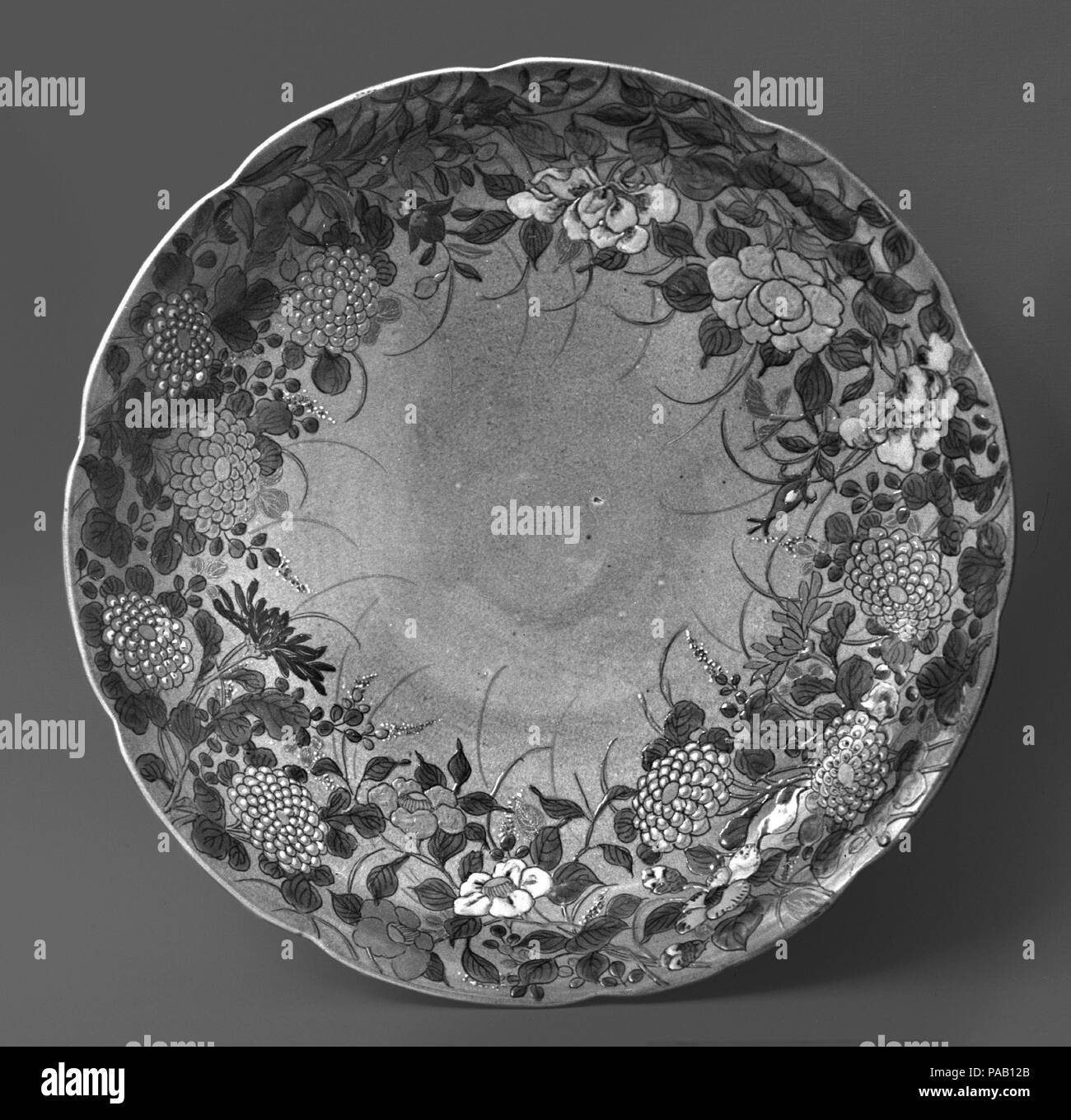 Plate. Culture: China. Dimensions: Diam. 10 1/8 in. (25.7 cm). Date ...