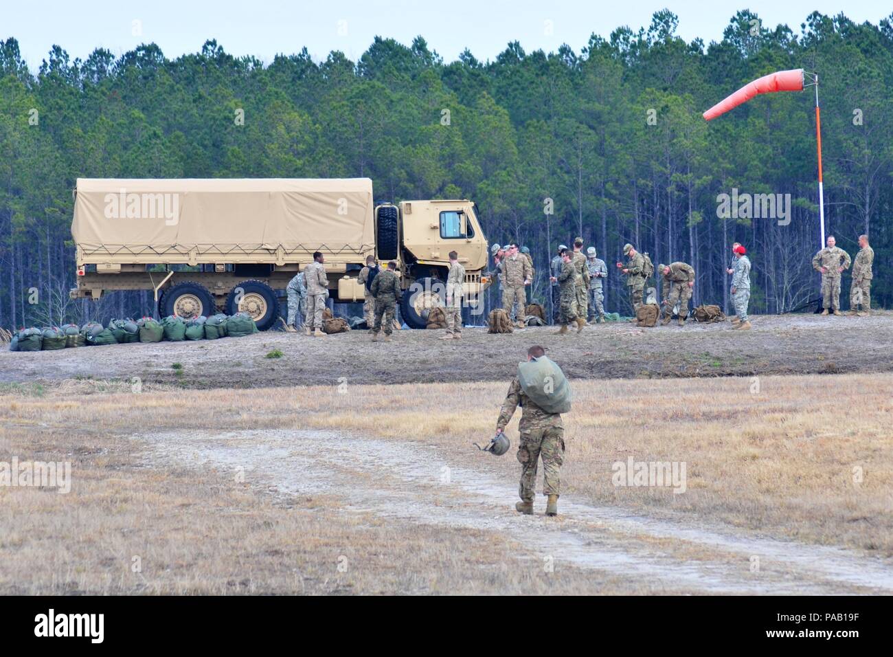 112th signal hi-res stock photography and images - Alamy