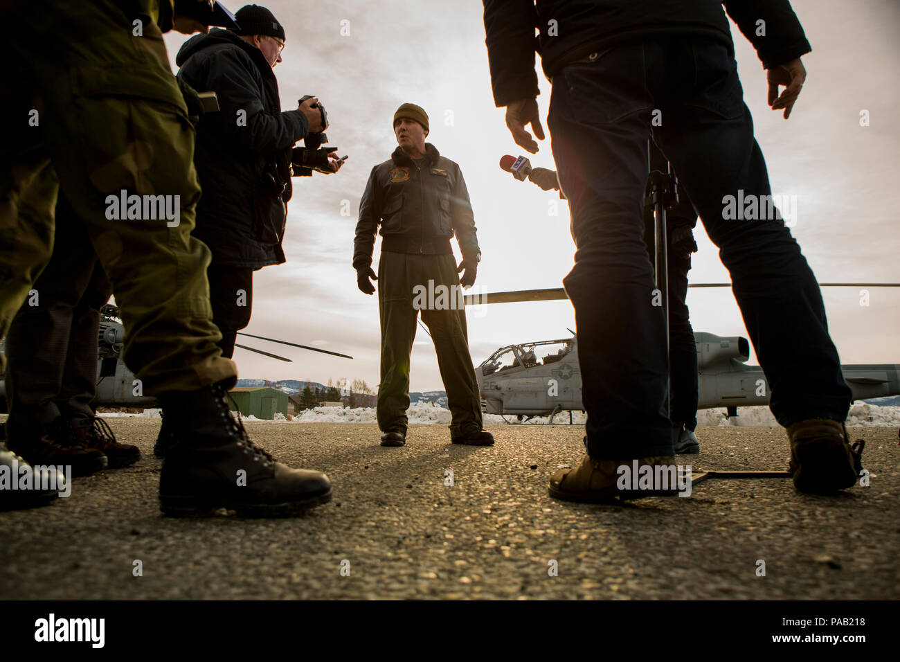 W 4 15 13 hi-res stock photography and images - Alamy