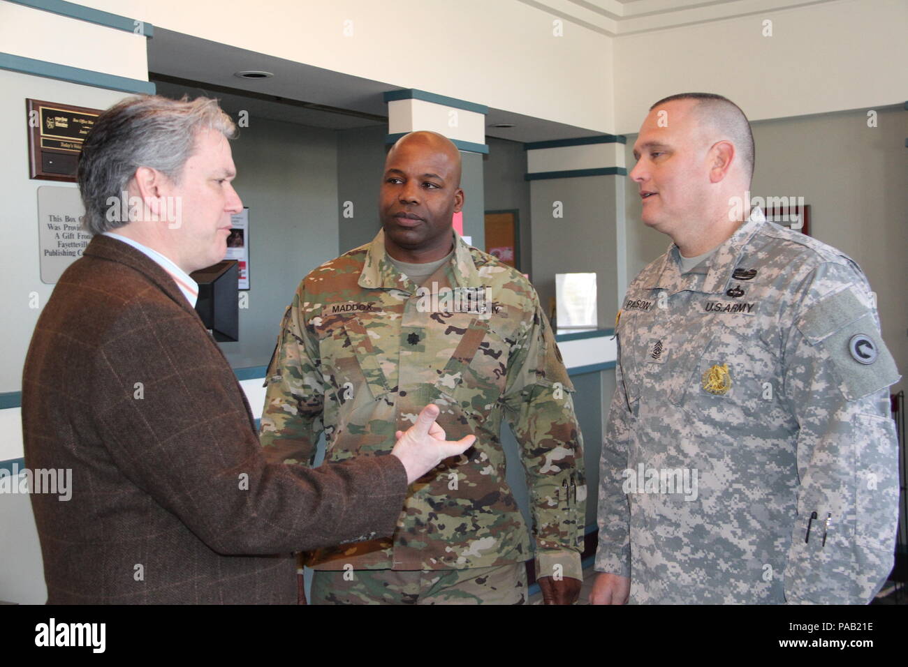 Homefront logistics hi-res stock photography and images - Alamy