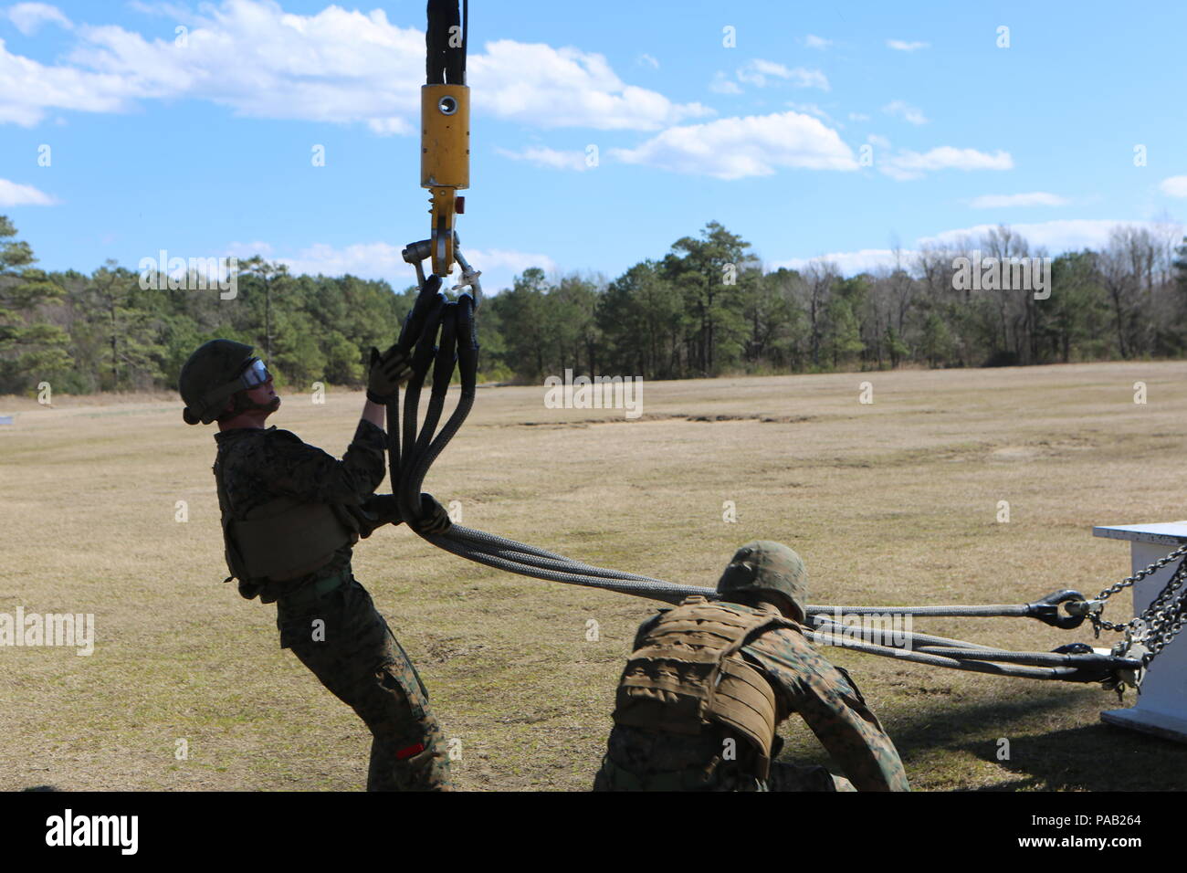 Marines with Landing Support platoon, Combat Logistics Battalion 2 ...