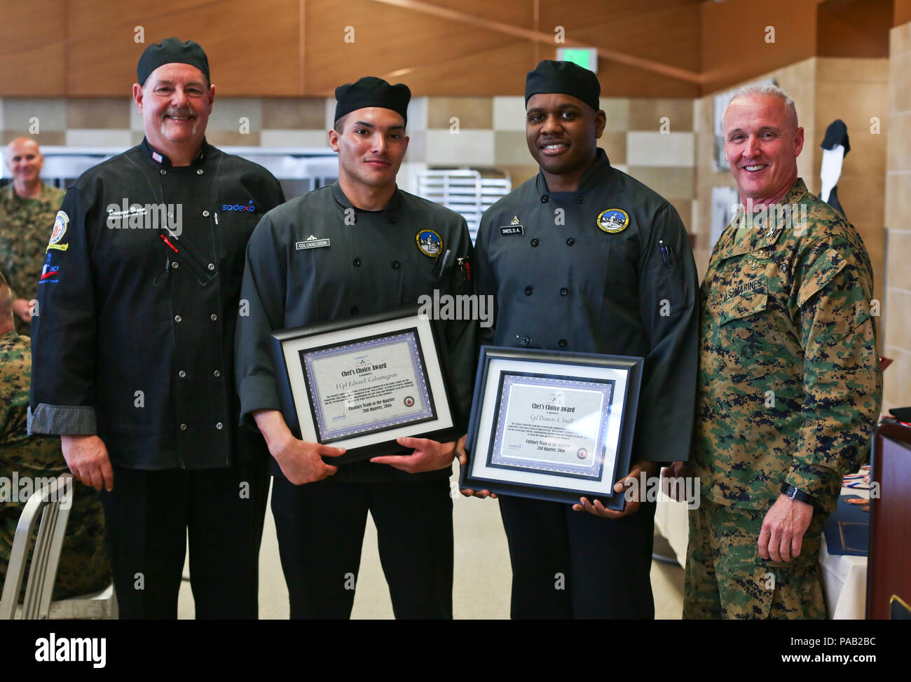 31 area mess hall hi-res stock photography and images - Alamy
