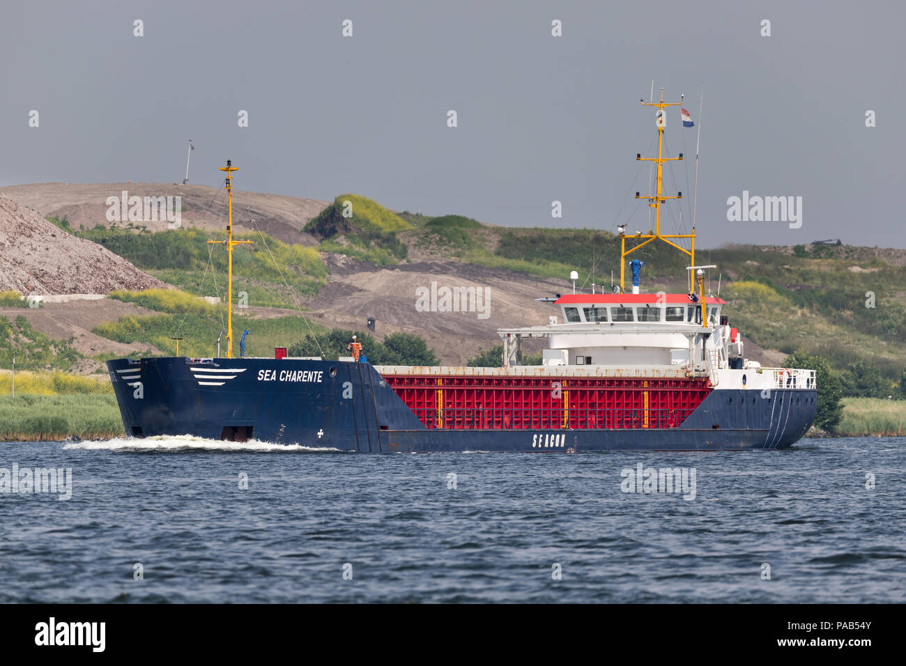 general cargo vessel SEA CHARENTE of Amasus Shipping outbound Amsterdam ...