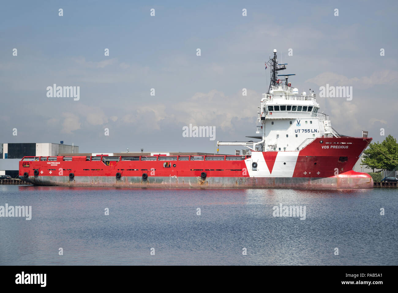 Platform-supply vessel VOS PRECIOUS. VOS (Vroon Offshore Services) is a ...