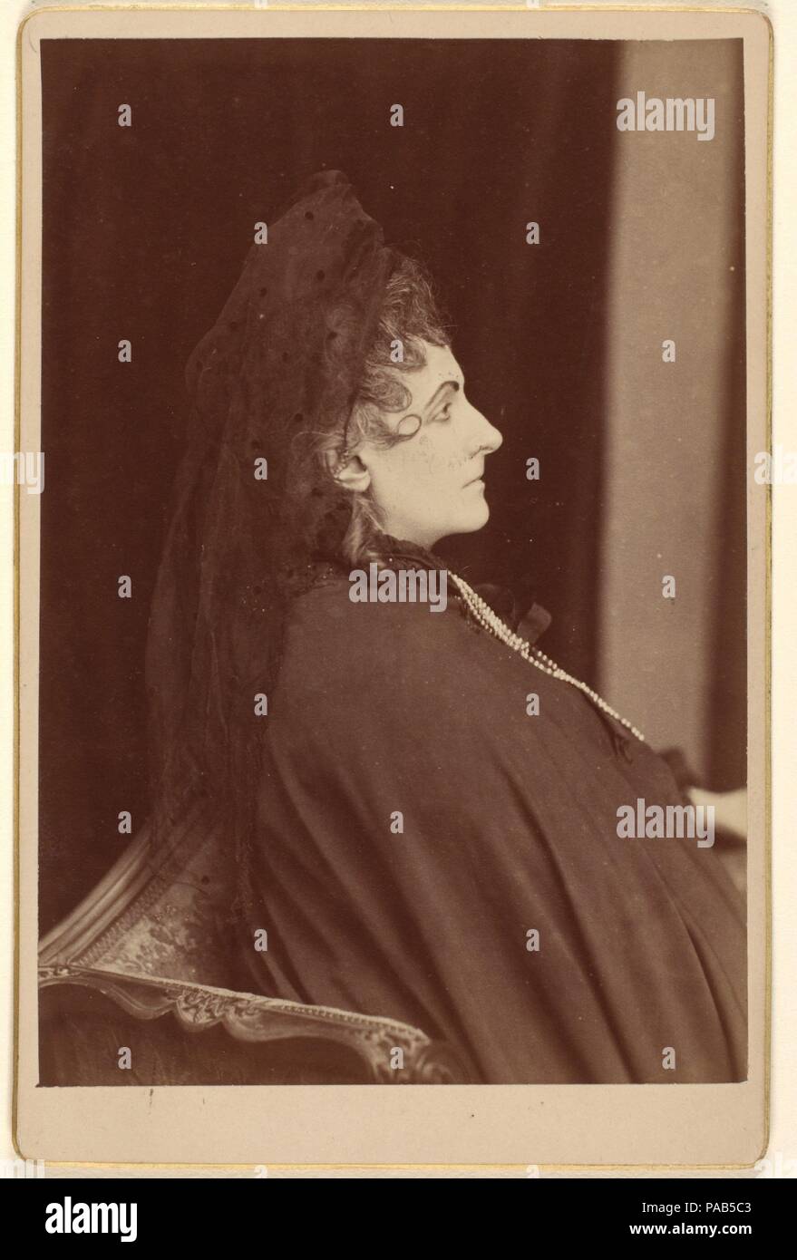 Les dernieres. Artist: Pierre-Louis Pierson (French, 1822-1913). Date ...