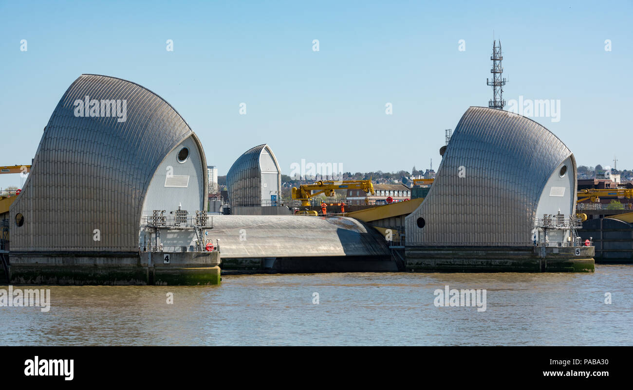 Steel gate hi-res stock photography and images - Alamy