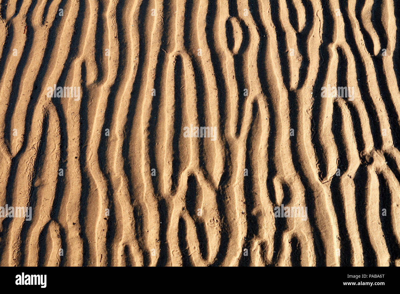 Sand channels hi-res stock photography and images - Alamy