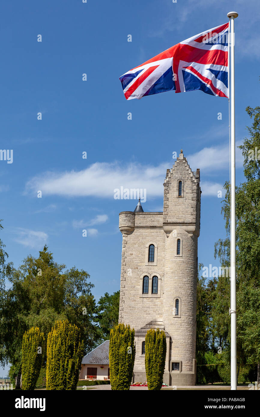 Northern irelands national war memorial hi-res stock photography and ...