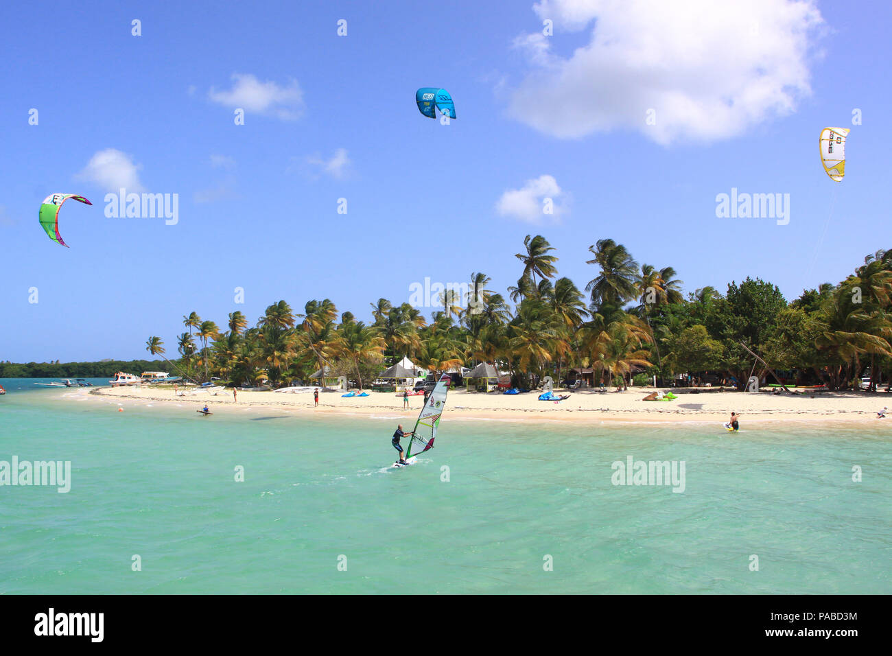 Tobago glass bottom boat hi-res stock photography and images - Alamy