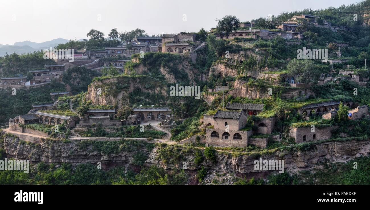 Loess cave china hi-res stock photography and images - Alamy